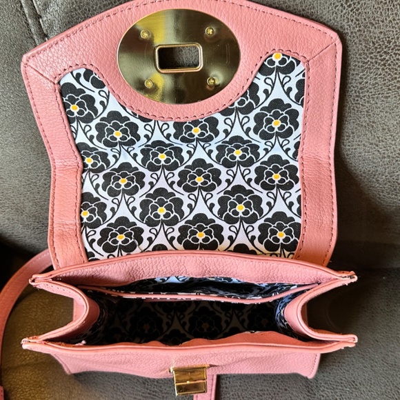 Emma Fox | Bags | Emma Fox Leather Crossbody Handbag | Poshmark